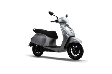 Bajaj Chetak 3501 - On Road Price, RTO, Insurance, Features, Colours ...