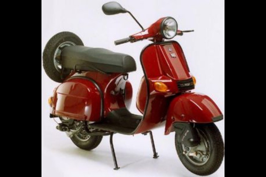 Bajaj Classic | Colours, Photos, Videos