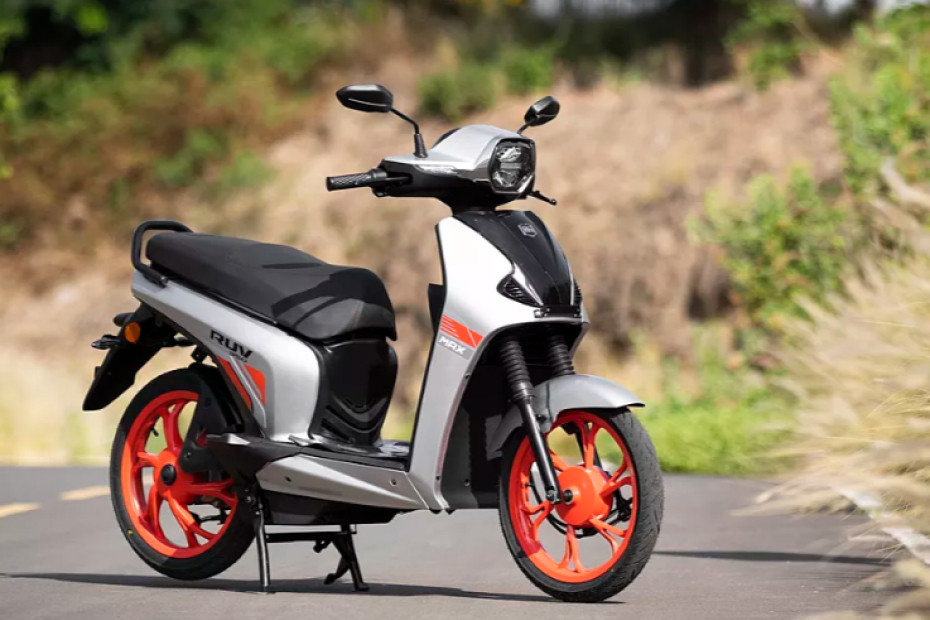BGauss RUV 350 Max On road Price, Specifications, Weight, Range
