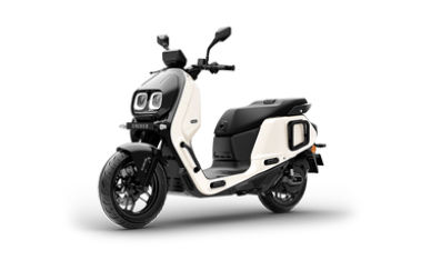 River Indie Price, 161km Range, Charging Time Images, colours, Mileage ...