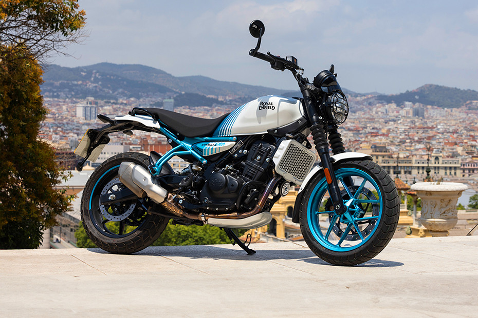 Royal Enfield Guerrilla 450 Flash On road Price, Specifications, Weight ...