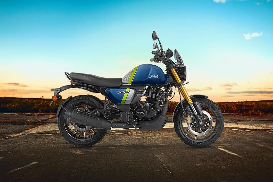 TVS Ronin Images, Ronin Photos & 360 View