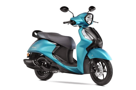 Yamaha Fascino 125 Fi Hybrid Drum Cool Blue Metallic On Road Price in ...