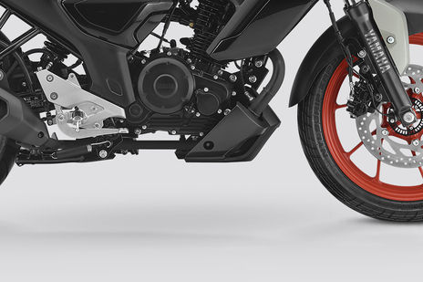 Yamaha FZ-RAVE Exterior Images Gallery | Speedway Yamaha