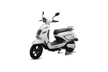 Zelio Eeva ZX+ Price, 80km Range, Charging Time Images, colours, Mileage & Reviews