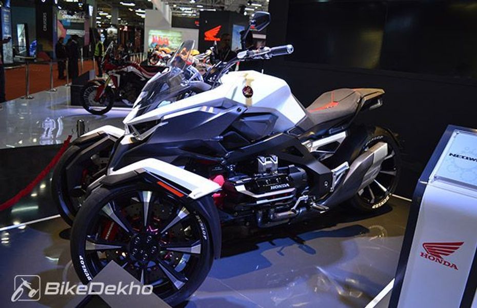 Honda Showcases head-turner Neowing Concept at Auto Expo 2016 | BikeDekho