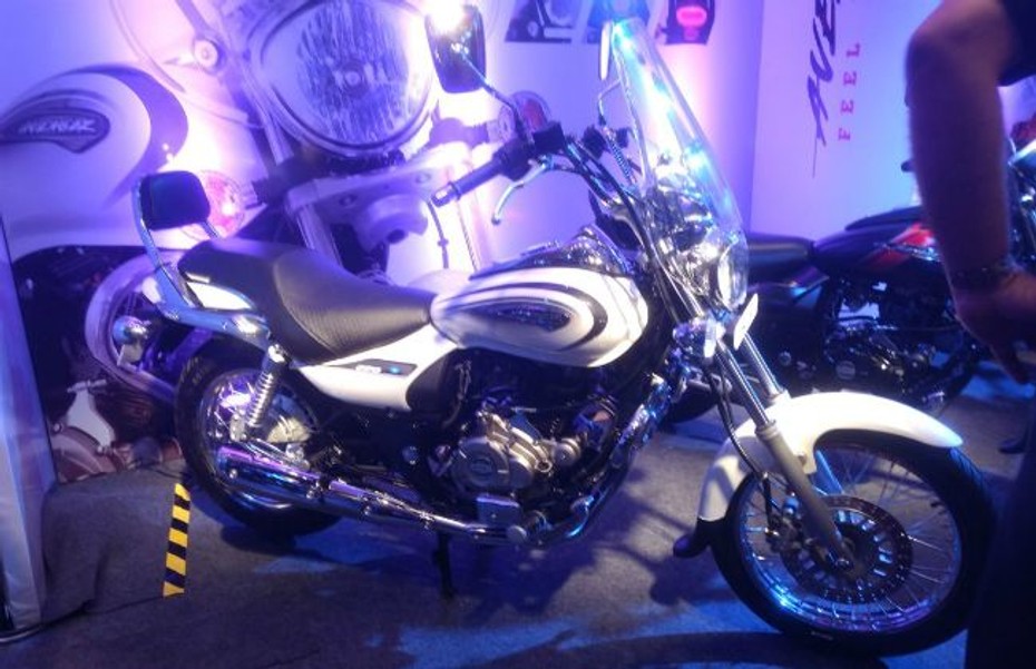 Bajaj Auto Unveils Its Motorcycle Lineup For 2018 | BikeDekho