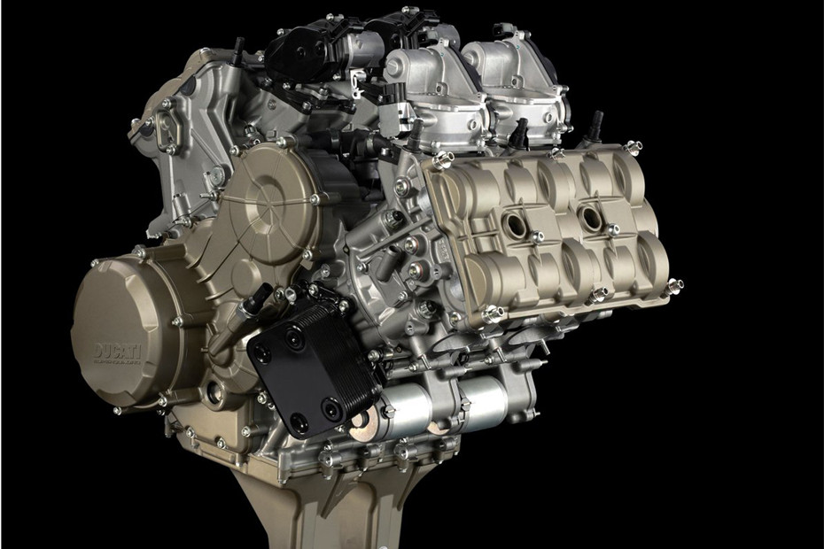 Different Types Of Motorcycle Engines | BikeDekho