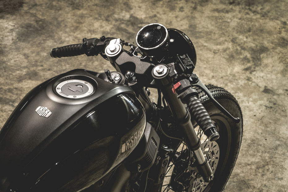 Zeus Custom Works Its Magic With This One Of a Kind Yamaha XSR155 ...