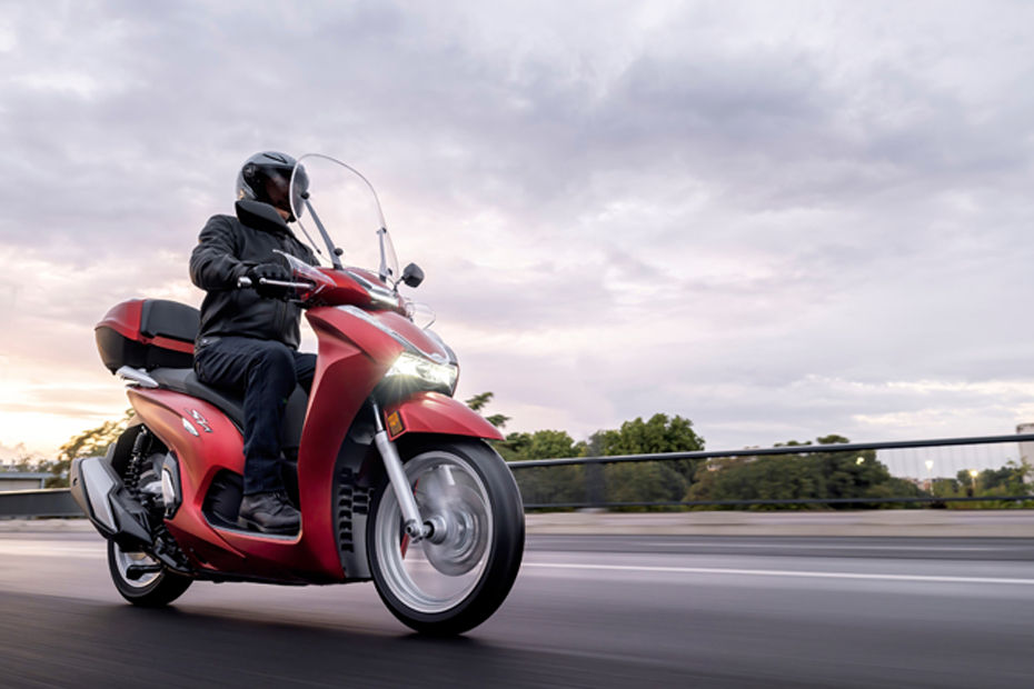 Honda Unveils 2021 SH350i, Gets A Bigger Engine | BikeDekho