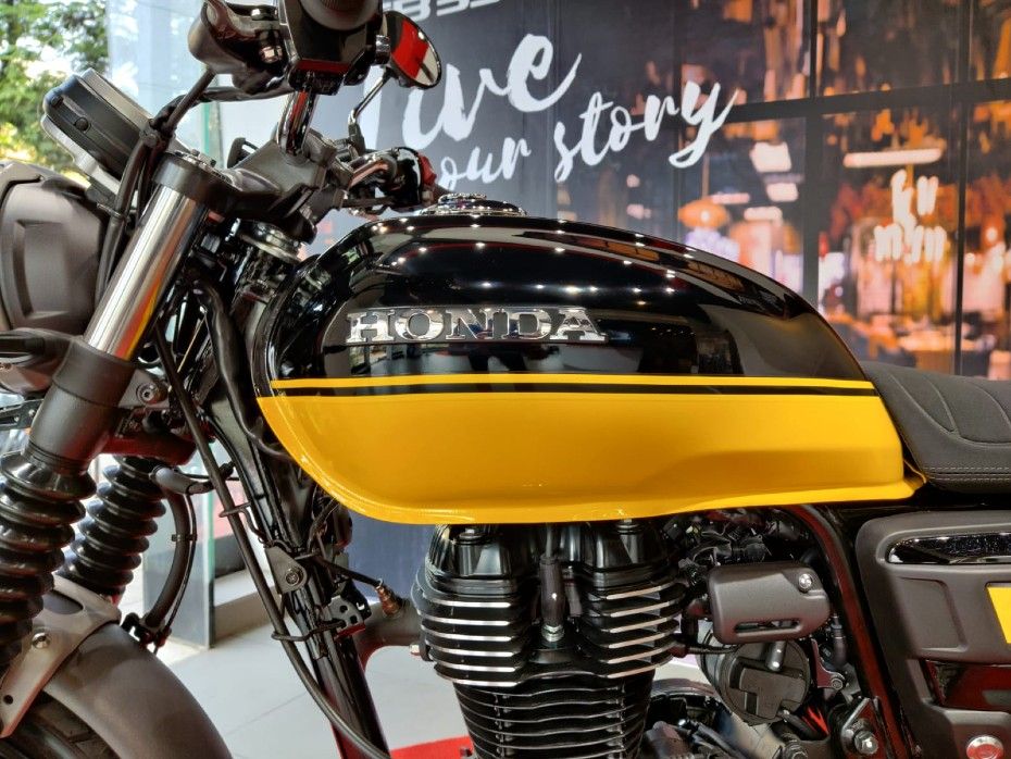 Honda CB350RS: Picture Gallery | BikeDekho