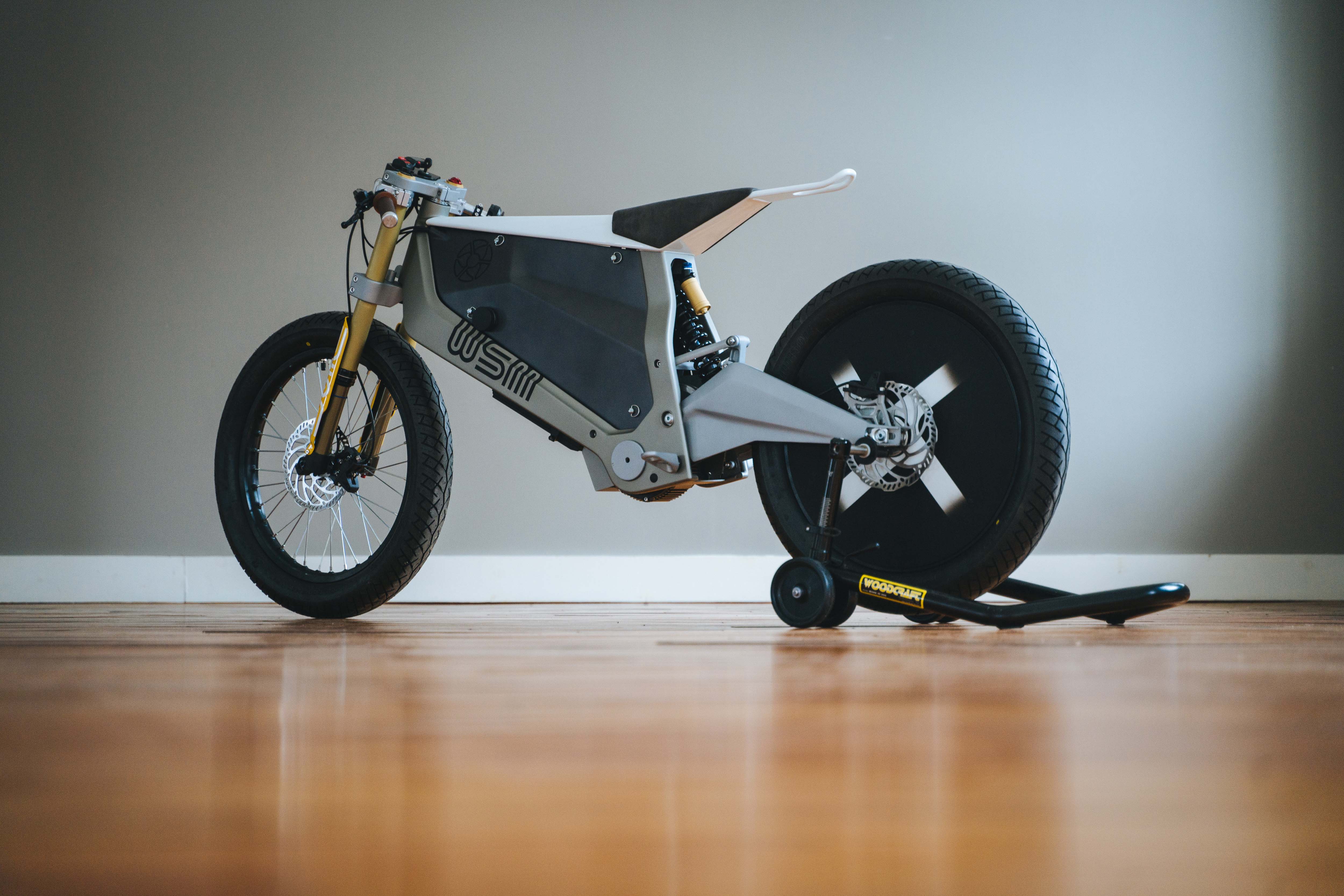 This Electric Motorcycle Truly Redefines The Way We Look At Electrics ...