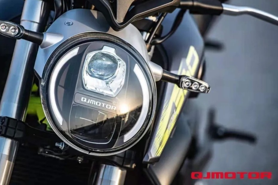 Is This Benelli’s Latest 350cc Naked Motorcycle? | BikeDekho