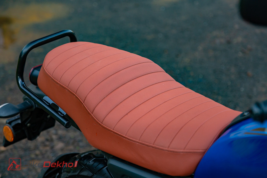 Honda CB190SS vs Yamaha FZ-X: Comparison Of The Baby Retro Bikes | BikeDekho