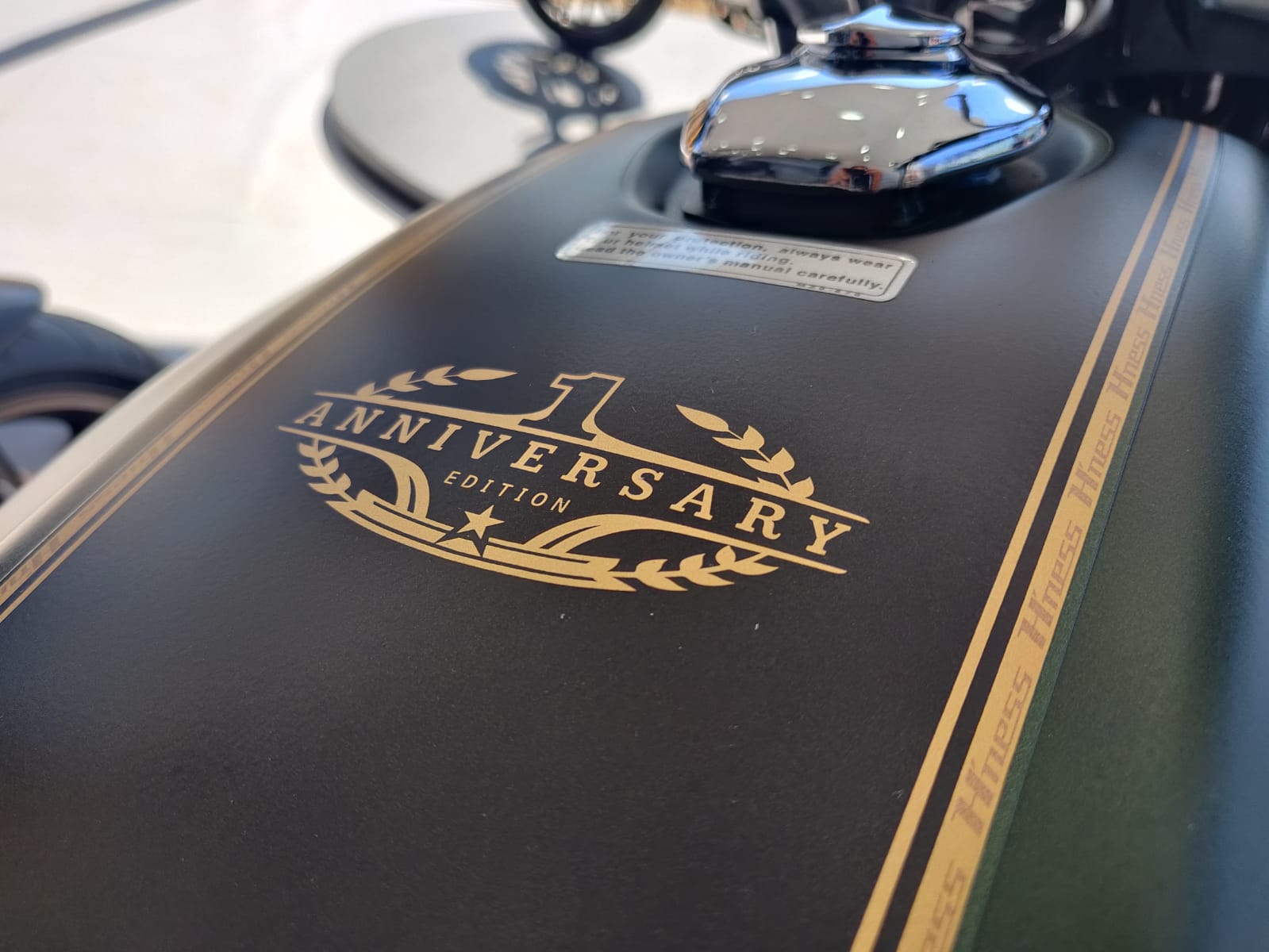 Honda H'ness CB350 Anniversary Edition: Photo Gallery | BikeDekho