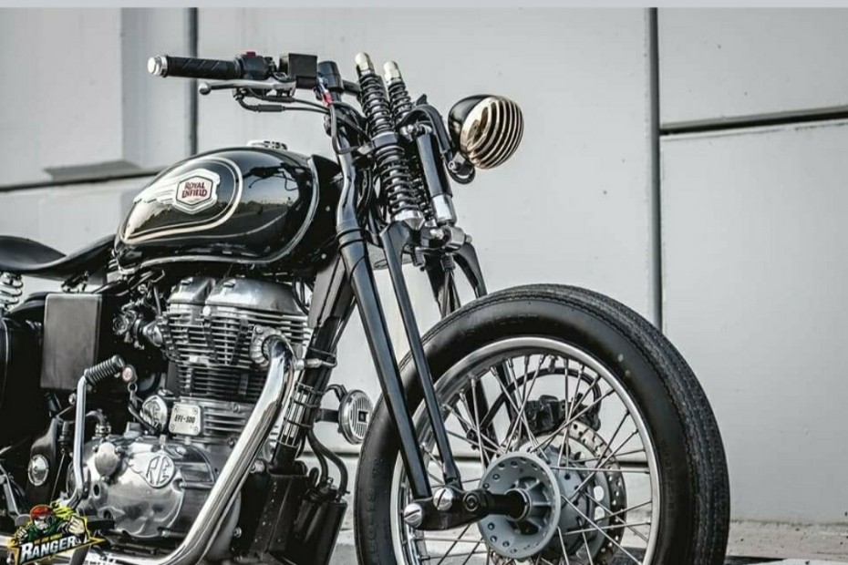 Royal Enfield Bullet 500 Gets The Bobber Treatment | BikeDekho