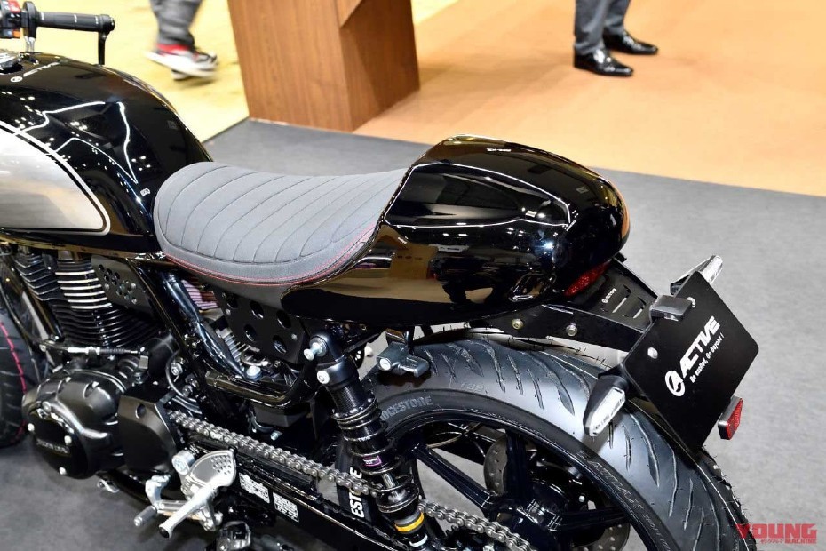 This Japanese Modification Kit Turns Your Honda CB350 Into A Full-blown ...
