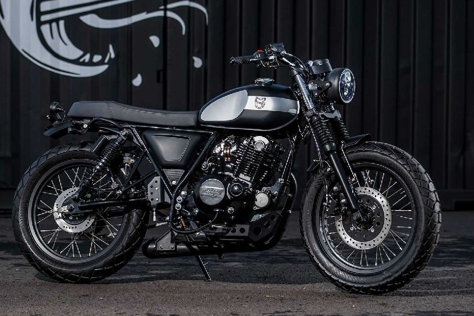 Royal Enfield Hunter 350 Retro vs Mutt GT-SR 250: Image Comparison | BikeDekho