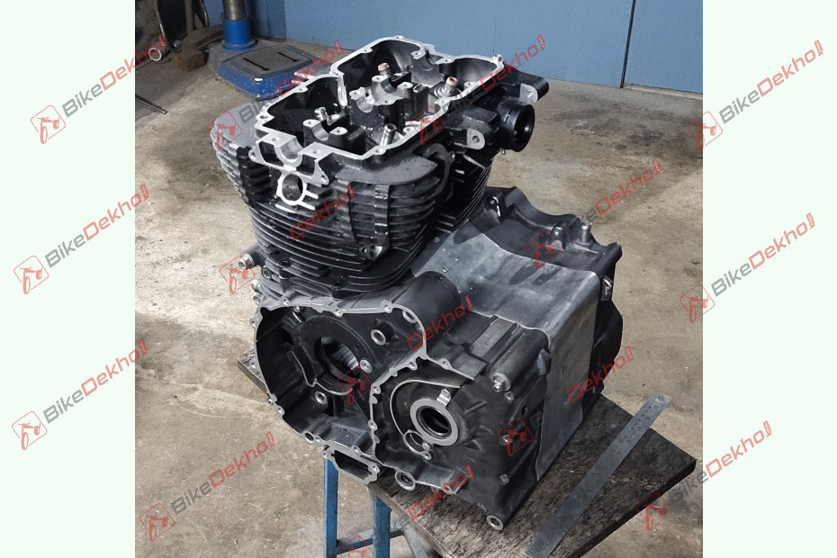 EXCLUSIVE: Modified Royal Enfield Himalayan With 822cc Parallel Twin ...