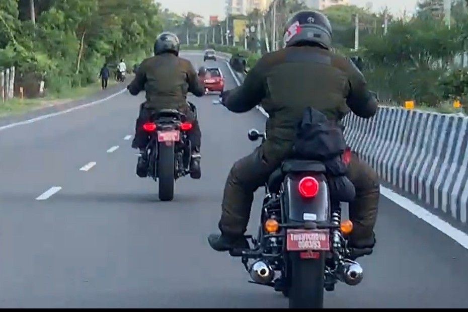 Royal Enfield Super Meteor 650 And Himalayan 450 LC Spied In India ...