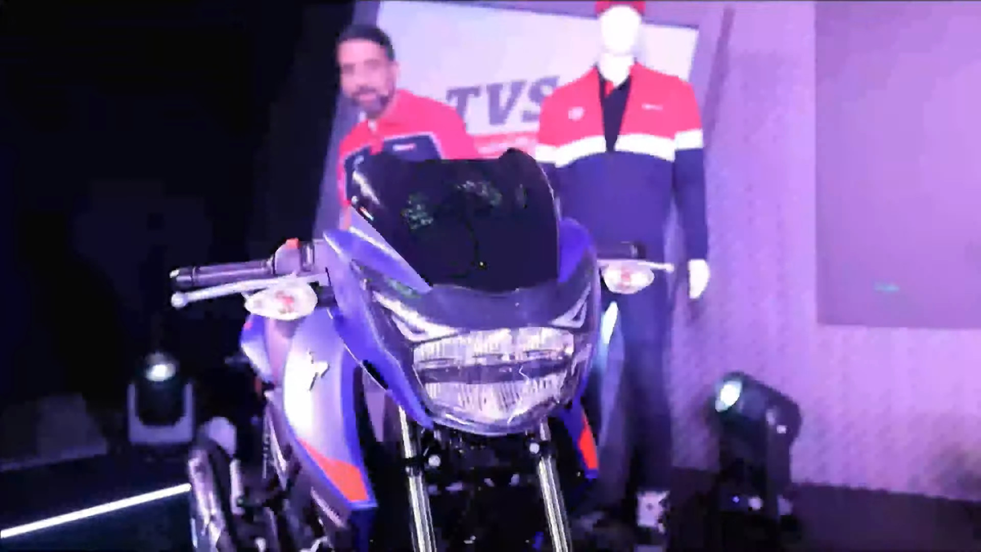 TVS Apache RTR 180 New vs Old: Image Comparison | BikeDekho