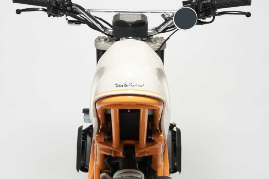 This Modified KTM 200 Duke Scrambler Can Even Carry Your Surfing Board ...