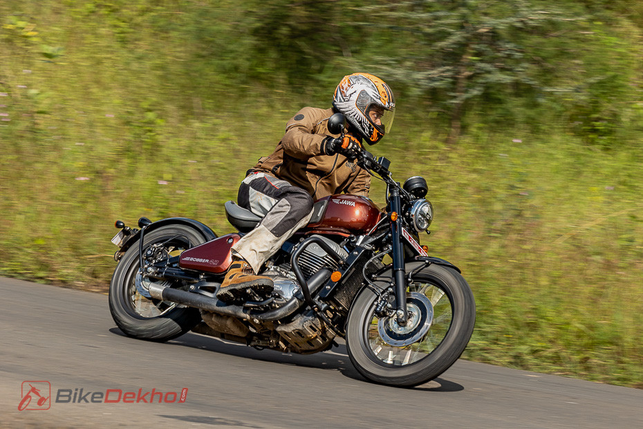 Jawa 42 Bobber - First Ride Review: Likes and Dislikes | BikeDekho