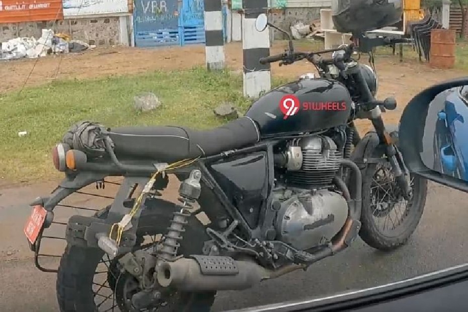 Royal Enfield Scrambler 650 Spotted In India With LED Headlight | BikeDekho