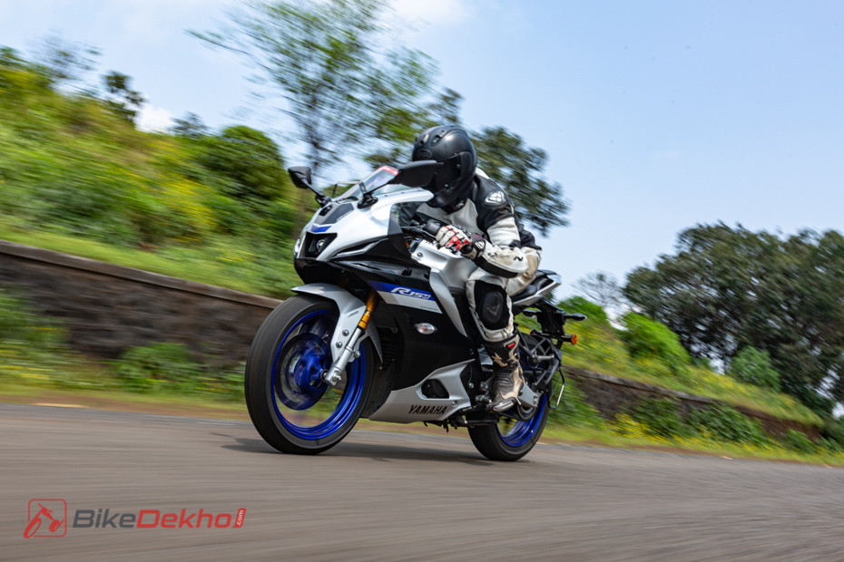 Yamaha R15M: New Vs Old, Differences Explained Through 5 Pics | BikeDekho
