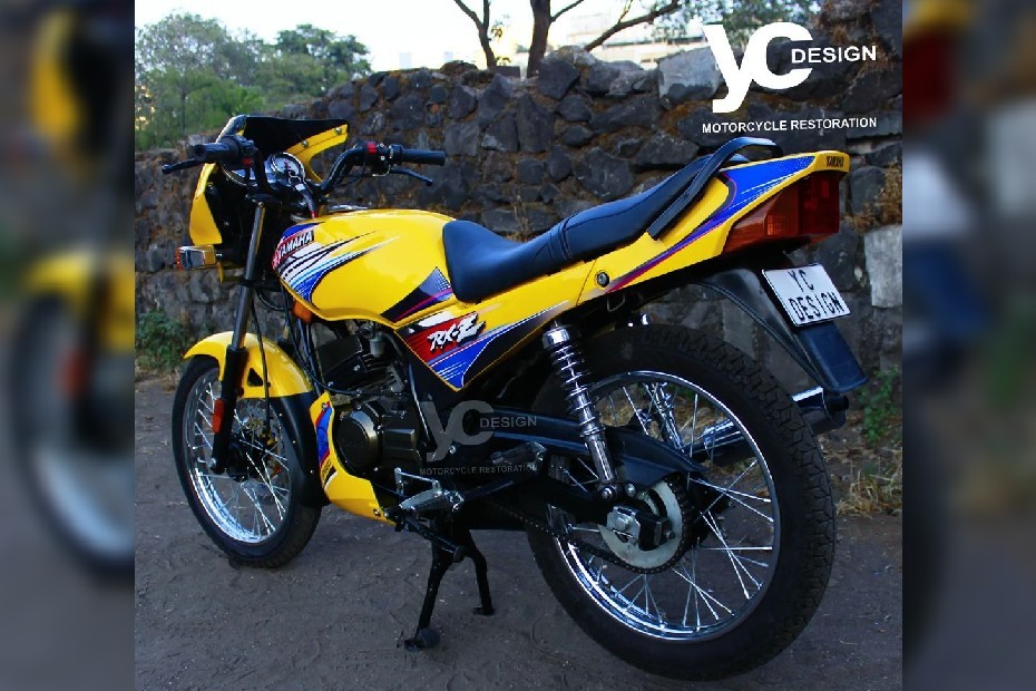 Here’s A Beautifully Restored Yamaha RX 135 With Custom Parts | BikeDekho