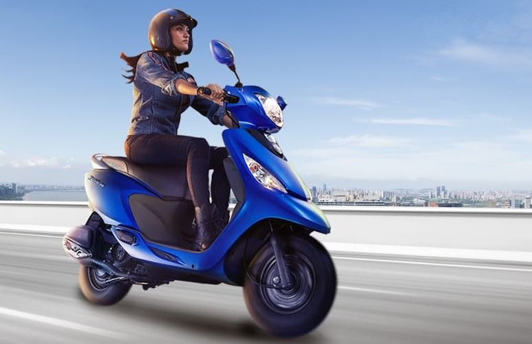 Best Scooty For Ladies: TVS Scooty Pep+, TVS Scooty Zest, Yamaha ...