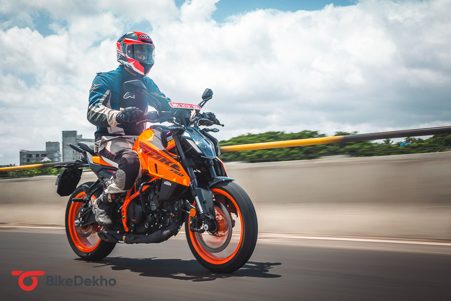 2024 KTM 390 Duke First Ride Review: 7 Likes And 1 Dislike | BikeDekho