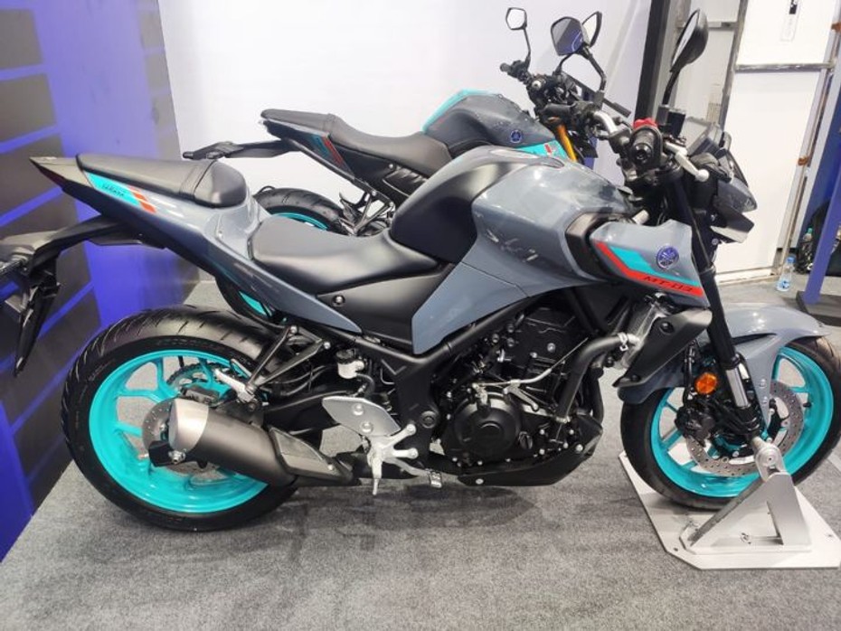 Yamaha MT-03 and R3 showcased at BIC before Indian MotoGP | BikeDekho