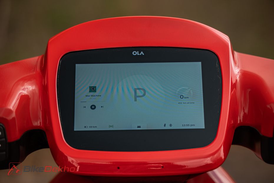 Ola S1 Pro Gen 1 vs S1 Pro Gen 2 Electric Scooters - Differences ...