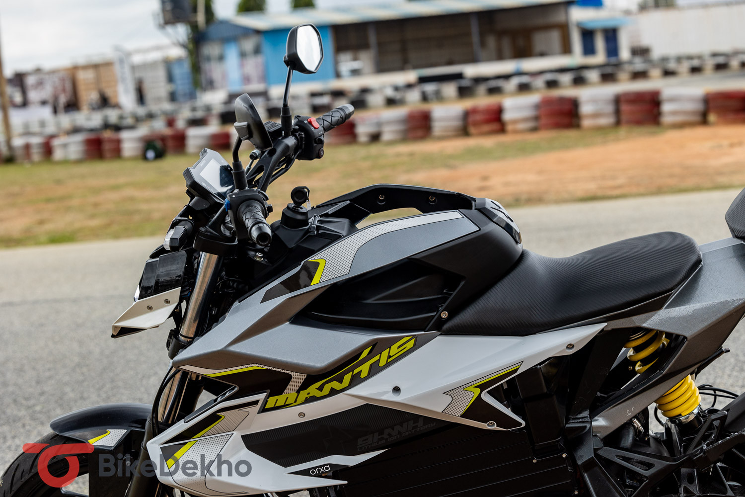 Orxa Mantis Electric Bike Review: 2 Likes, 3 Dislikes | BikeDekho