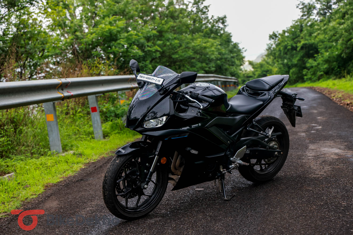 2024 Yamaha R3 Road Test Review: Pros And Cons | BikeDekho