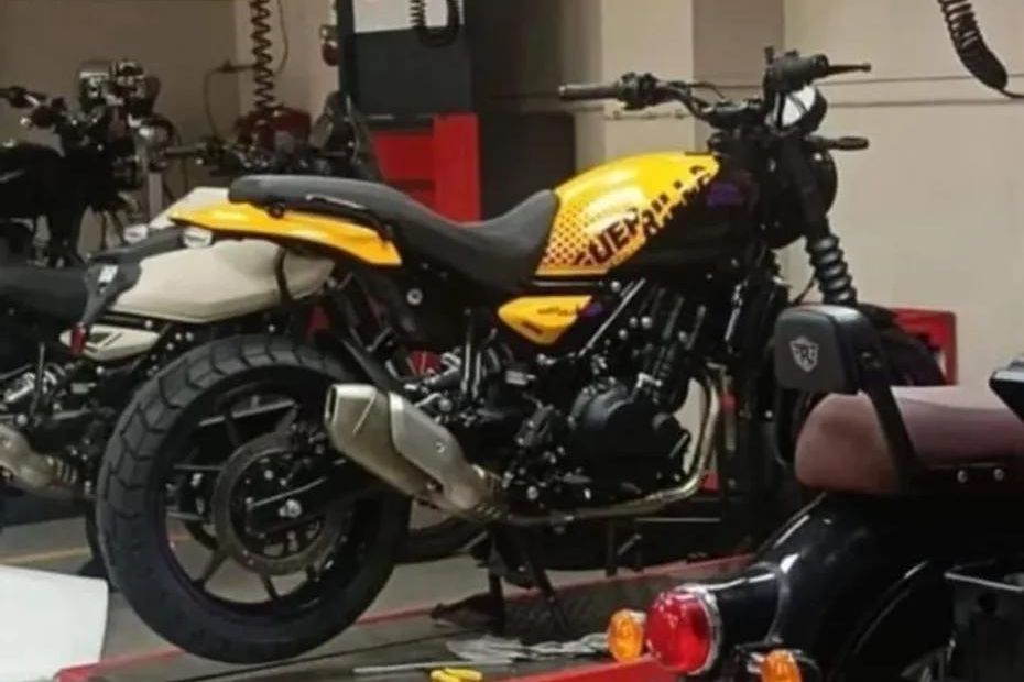 Royal Enfield Guerrilla 450 Launch Tomorrow: Expected Price ...