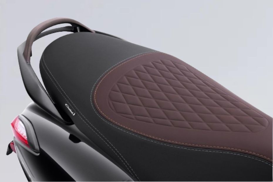 Bajaj Chetak 3201 Special Edition Launched Exclusively On Amazon At Rs ...