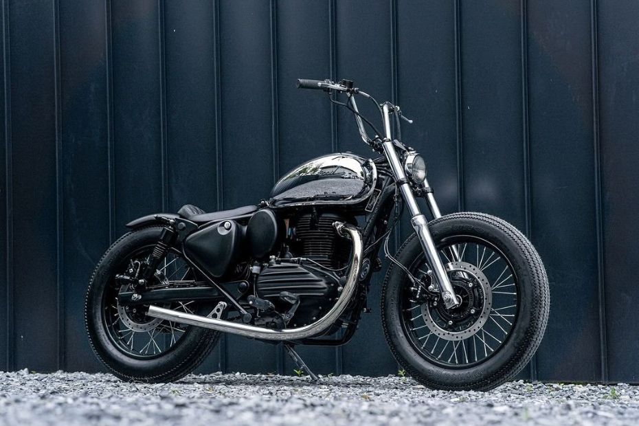 This Modified Royal Enfield Bullet 350 Looks Amazing, Custom Bullet 350 ...