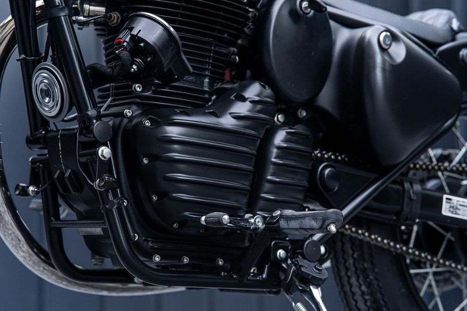 This Modified Royal Enfield Bullet 350 Looks Amazing, Custom Bullet 350 ...