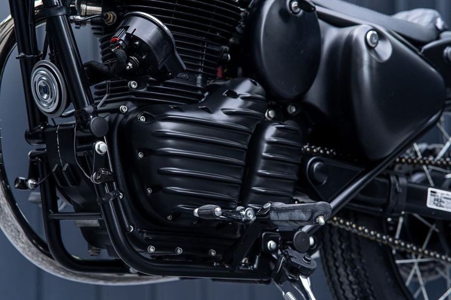 This Modified Royal Enfield Bullet 350 Looks Amazing, Custom Bullet 350 ...