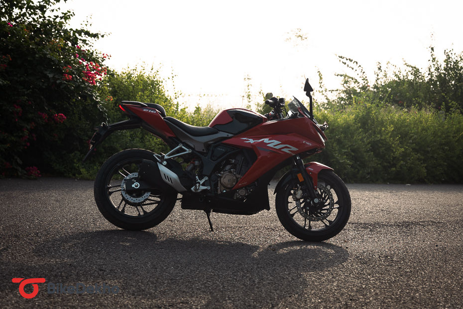 5 Reasons why the Karizma XMR should be your next motorcycle | BikeDekho