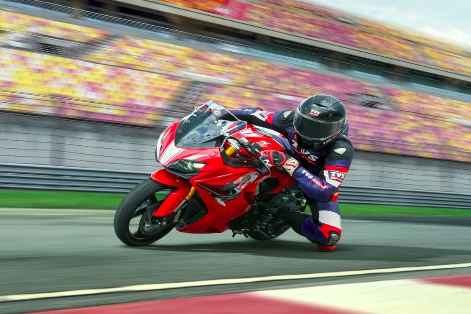 TVS Apache RR310: Old vs New Differences Explained, Check Price, Design ...