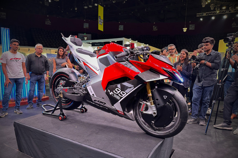 Ultraviolette F99: Indian Superbike Unveiled In India | BikeDekho