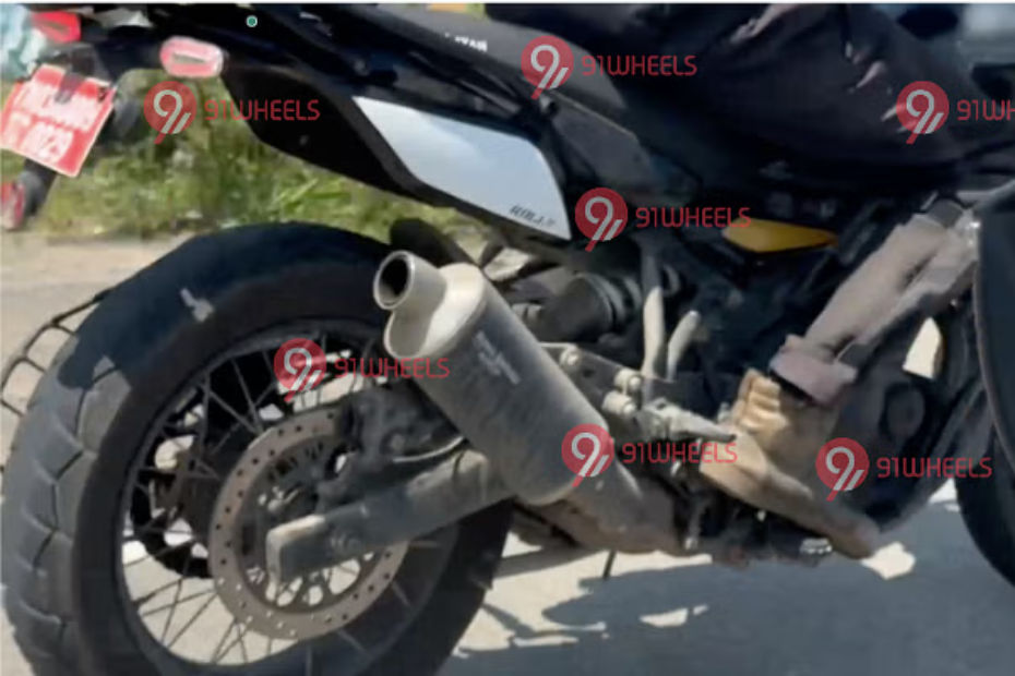 Himalayan 450 Rally Spotted For The First Time And Accessories Revealed ...