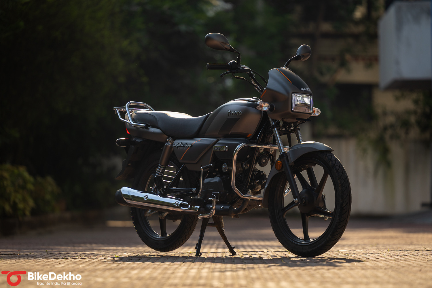 Hero Splendor Plus XTEC 2.0 vs Bajaj Freedom 125 CNG Bike: Comparison Review | BikeDekho