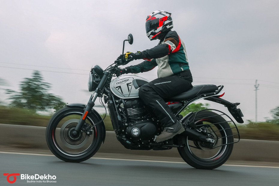 Triumph Speed T4 Gets Massive Year-End Discount | BikeDekho