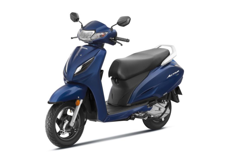 All-New 2025 Honda Activa 110: Features explained | BikeDekho