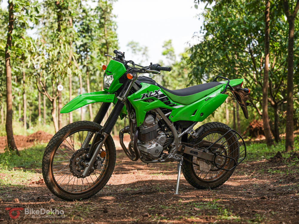 Hero XPulse 210 vs Kawasaki KLX 230: Image Comparison | BikeDekho