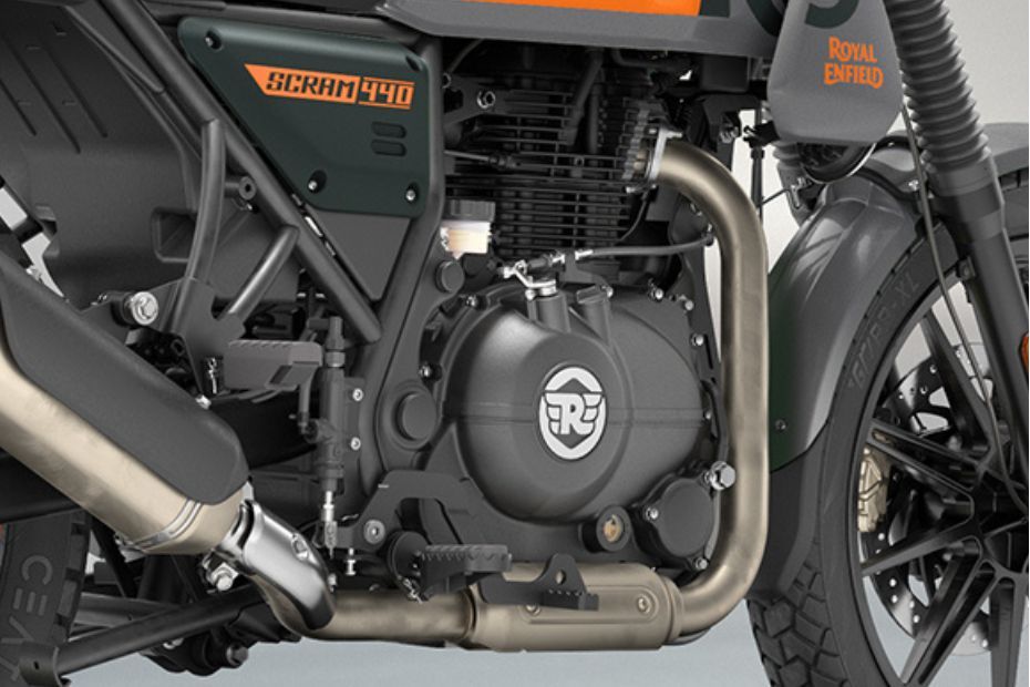 Royal Enfield Scram 440 vs Triumph Scrambler 400 X: Image Comparison ...